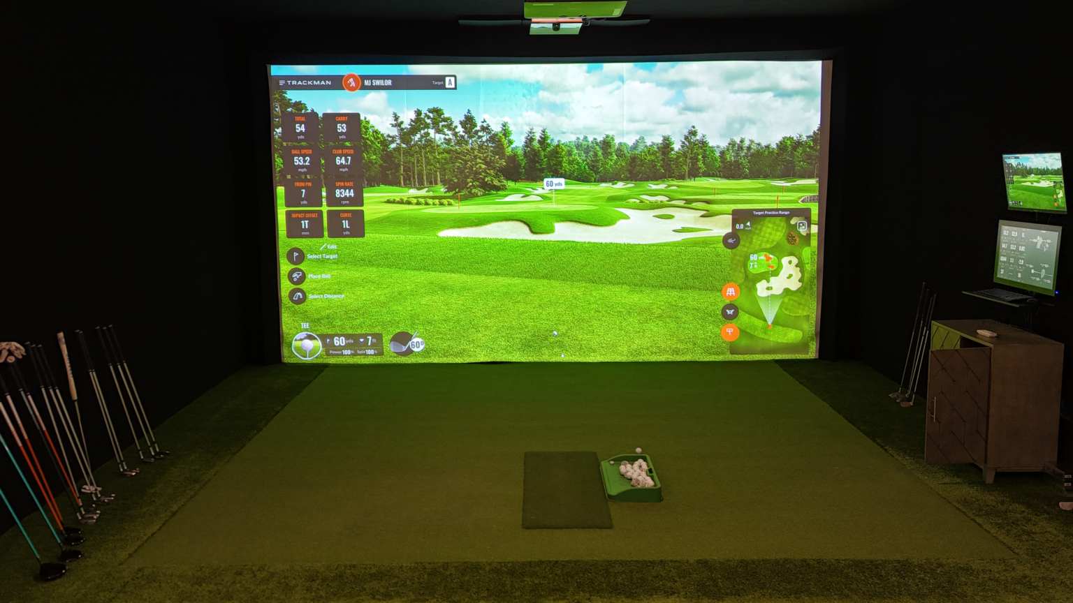 Indoor Golf Simulators | Elite Turf Supply | Artificial Turf Supply ...